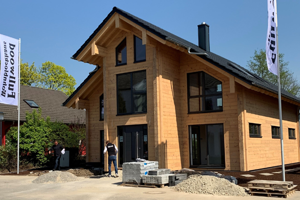 Home: Deutsches Fertighaus Center